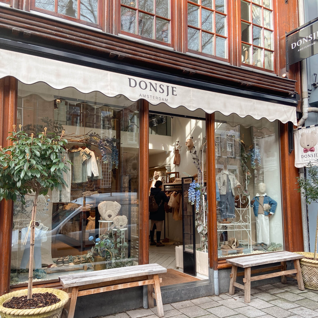 Stores – Donsje Amsterdam